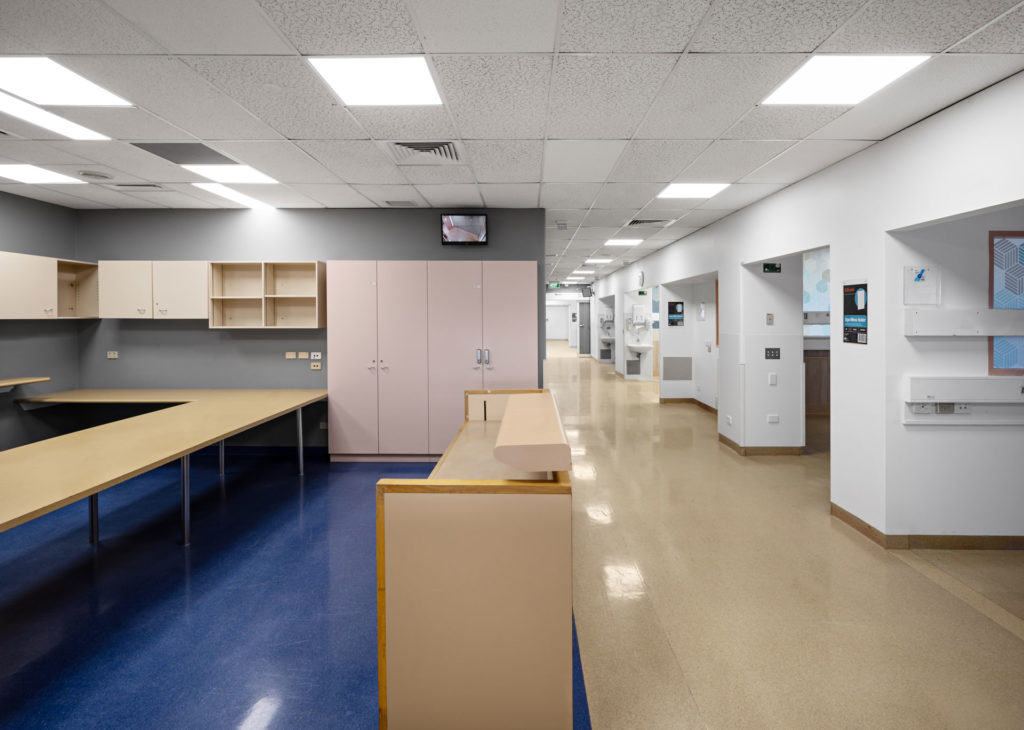 Monash Medical Centre Level 5 Early Works - Harris HMC